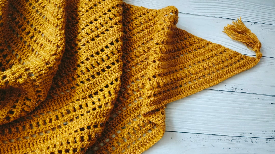 Crochet Shawl Pattern, Crochet Triangle Shawl, Golden Harvest Shawl - Etsy