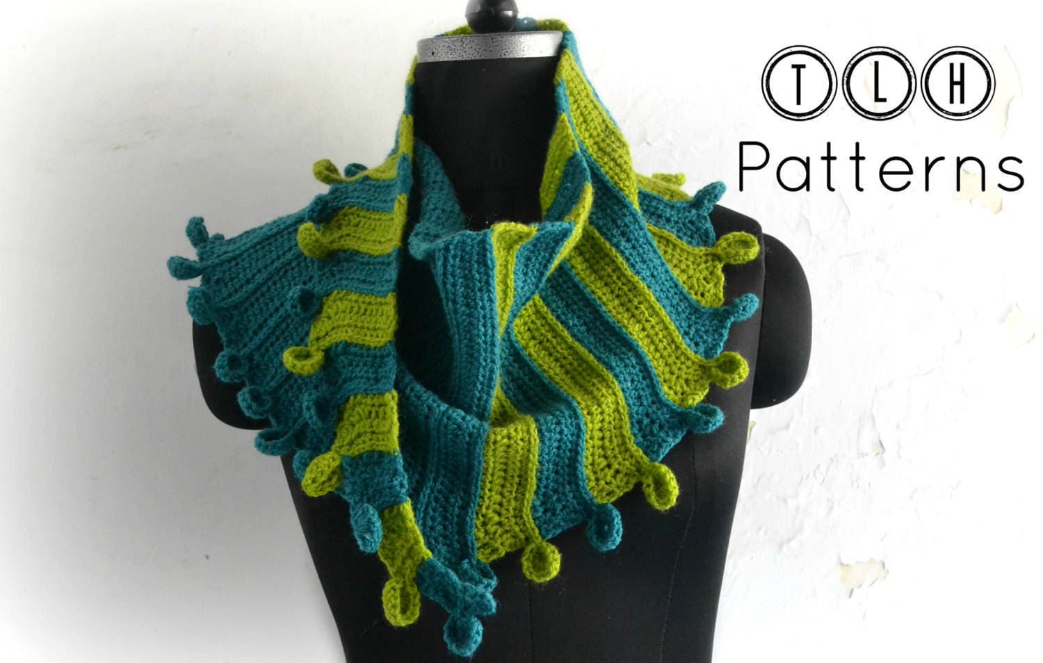Crochet Scarf Pattern, Crochet Shawl, Crescent Shaped Scarf, Crochet ...