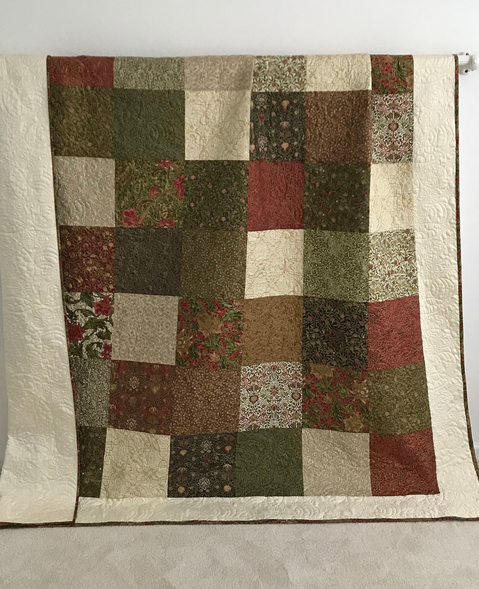 Modern Christmas Quilt Morris Holiday Collection Moda Red | Etsy