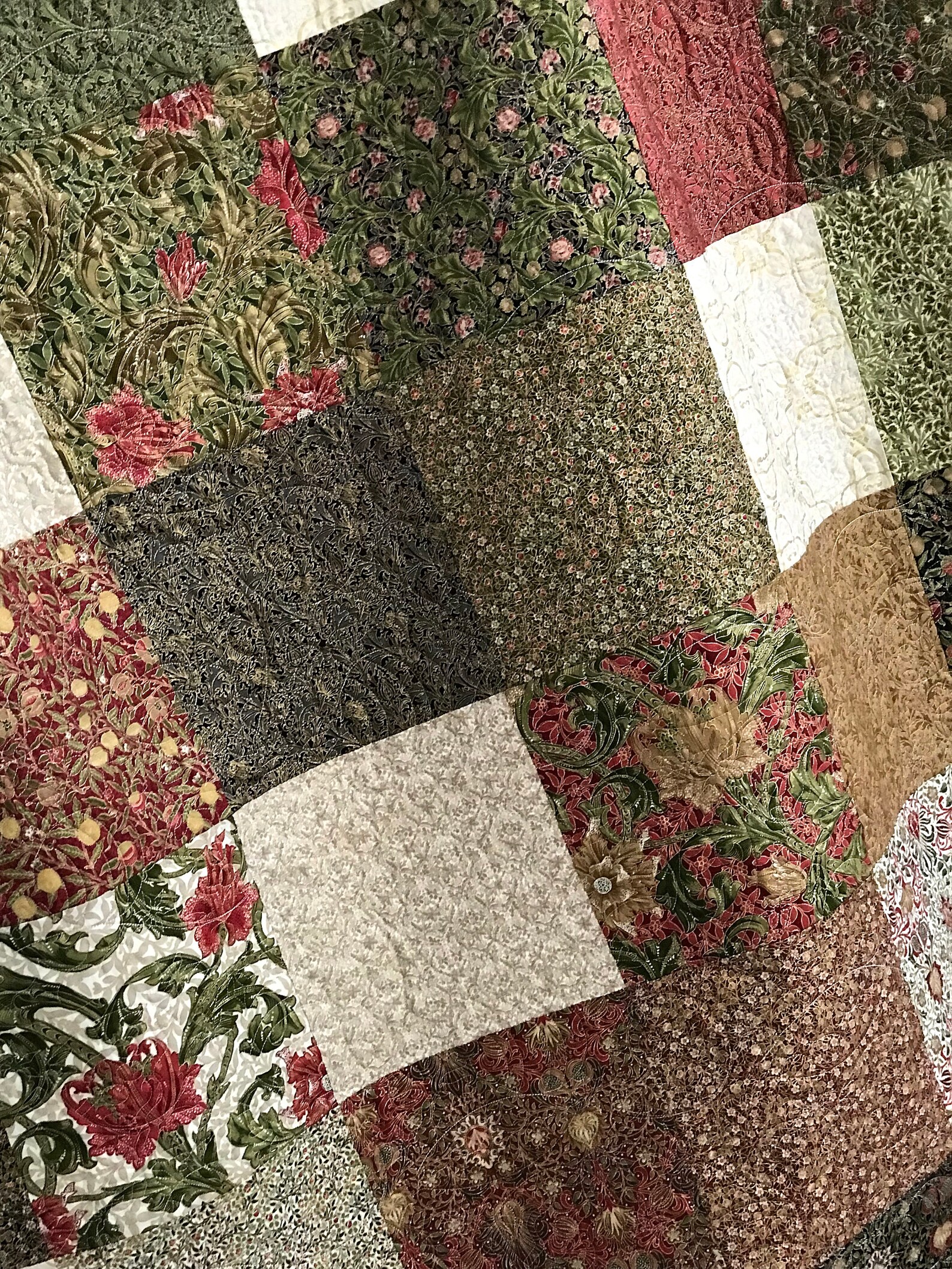 Modern Christmas Quilt Morris Holiday Collection Moda Red | Etsy