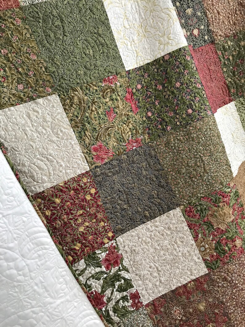 Modern Christmas Quilt Morris Holiday Collection Moda Red | Etsy