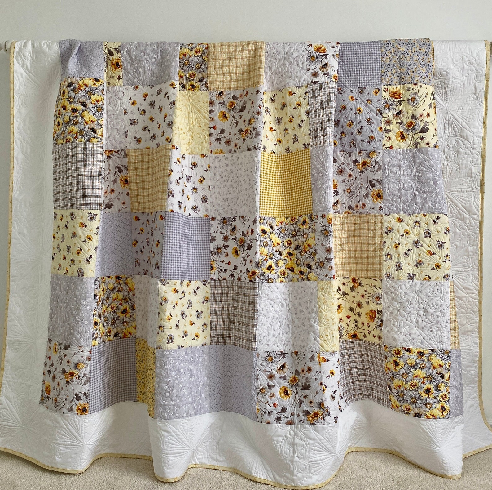 King Patchwork Quilt Floral Fields of Gold Collection - Etsy