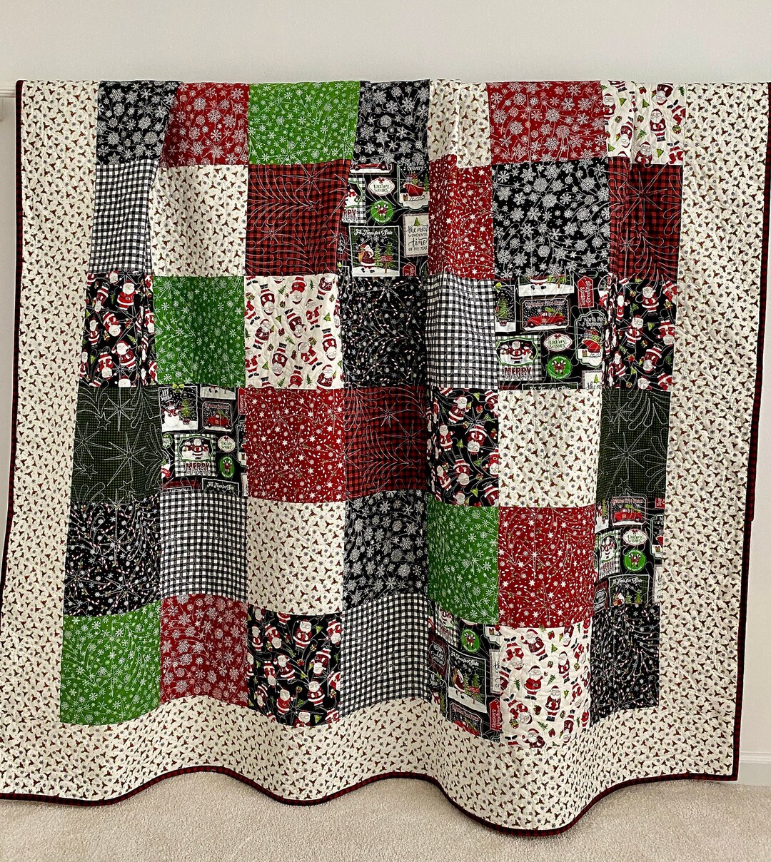 Christmas Patchwork Holiday Quilt Santa's Tree Farm Collection Red ...