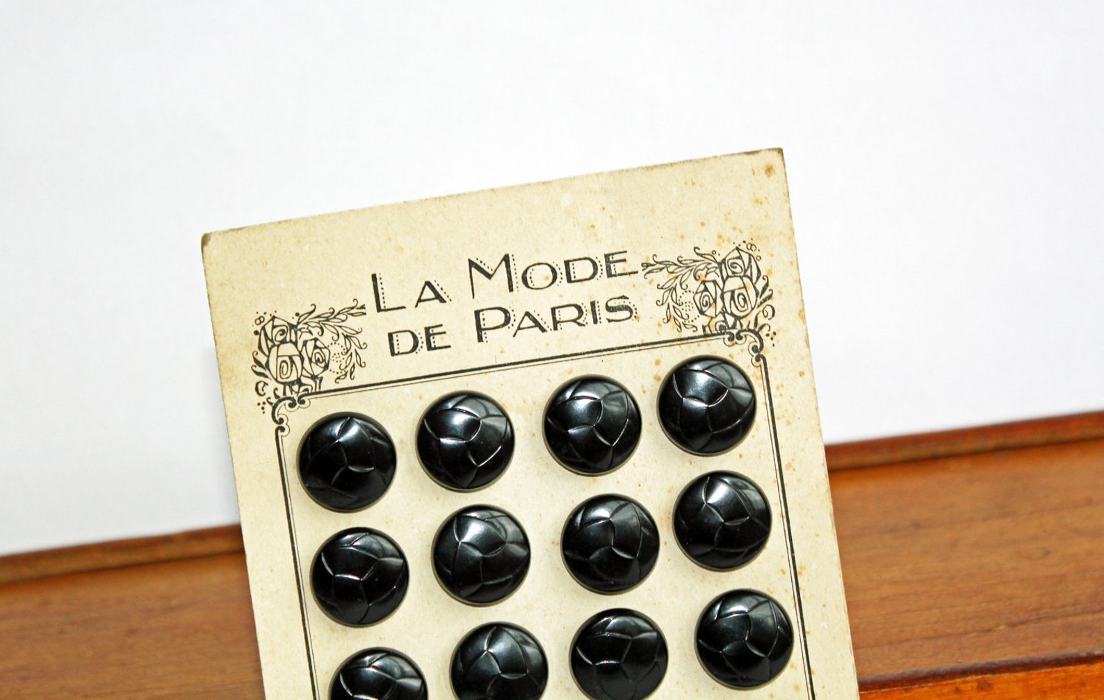 Vintage Parisian Buttons - Etsy