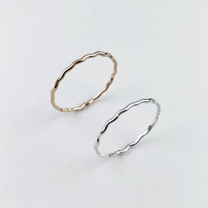 Small Wave Ring - Tiny Bump Ring - Minimal Band - Gold Wave - Silver Wave - Dainty Ring - Illusy ...