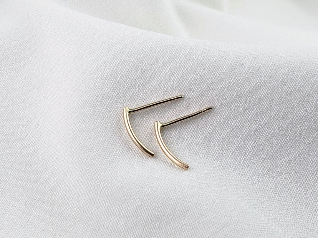 Tiny Curved Bar Earring - Curve Line Stud - Dainty Minimalist Earrings ...