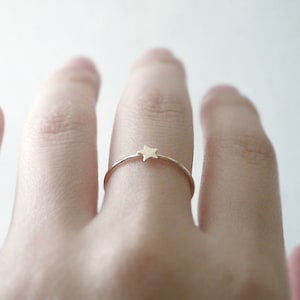 Tiny Star Ring - Gold Star Ring - Little Star Ring - Twinkle Star - Dainty Ring - Simple Minimal ...