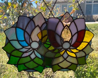 Royal Lotus Stained Glass Pattern PDF/PNG Digital File - Etsy