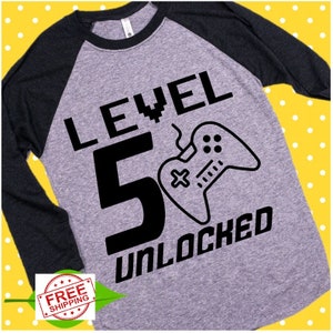 Gaming Number Birthday Shirt, 7th Birthday, Boys Level 7 Unlocked ...