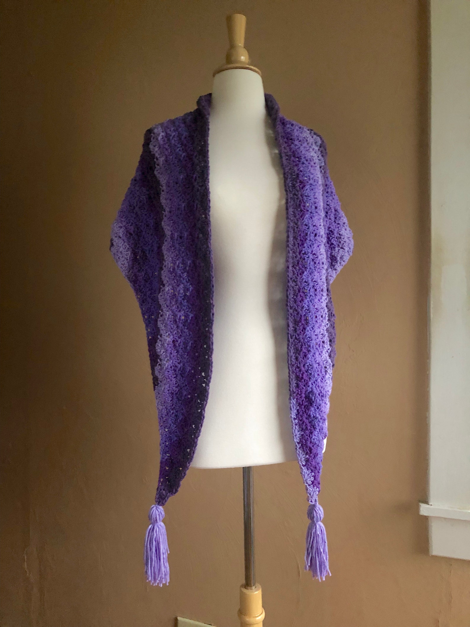 Crochet Pattern // the Thistle Shawl Pattern - Etsy