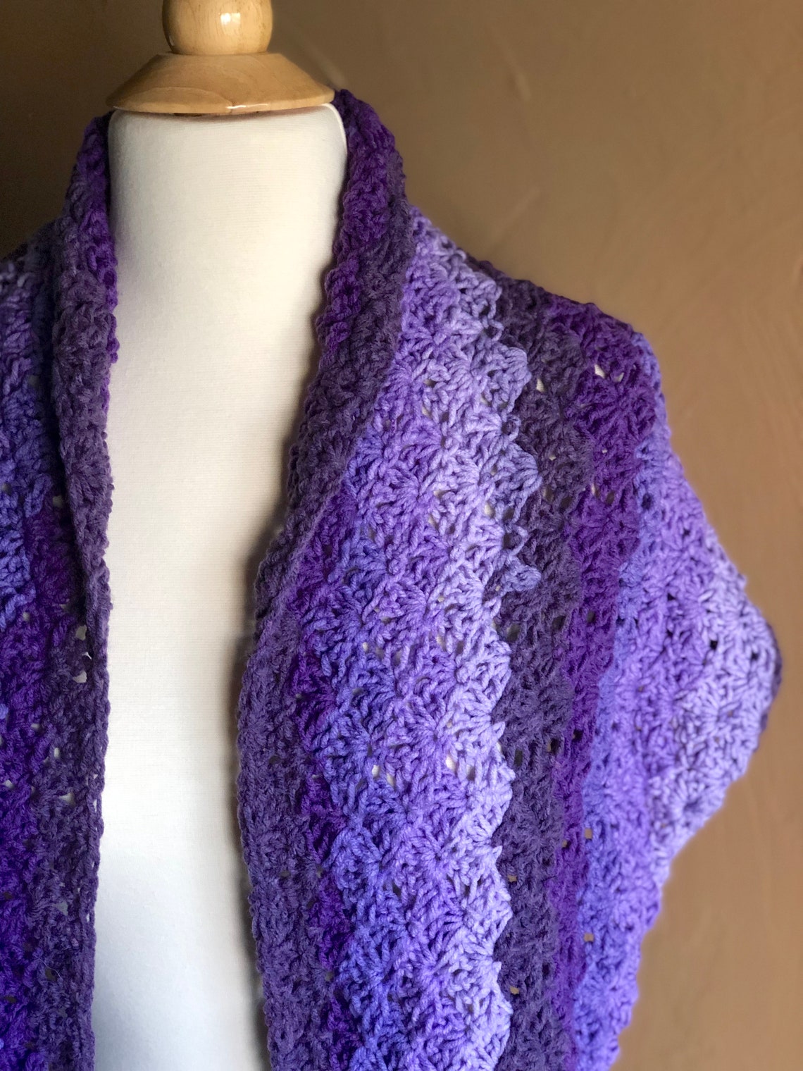 Crochet Pattern // the Thistle Shawl Pattern - Etsy