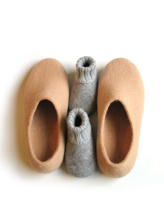 Items similar to Felt shoe for dad and baby Felt slippers House shoes ...