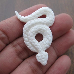 Small Coiled Snake , Buffalo Bone Carving, Serpent Charm , Jewelry ...