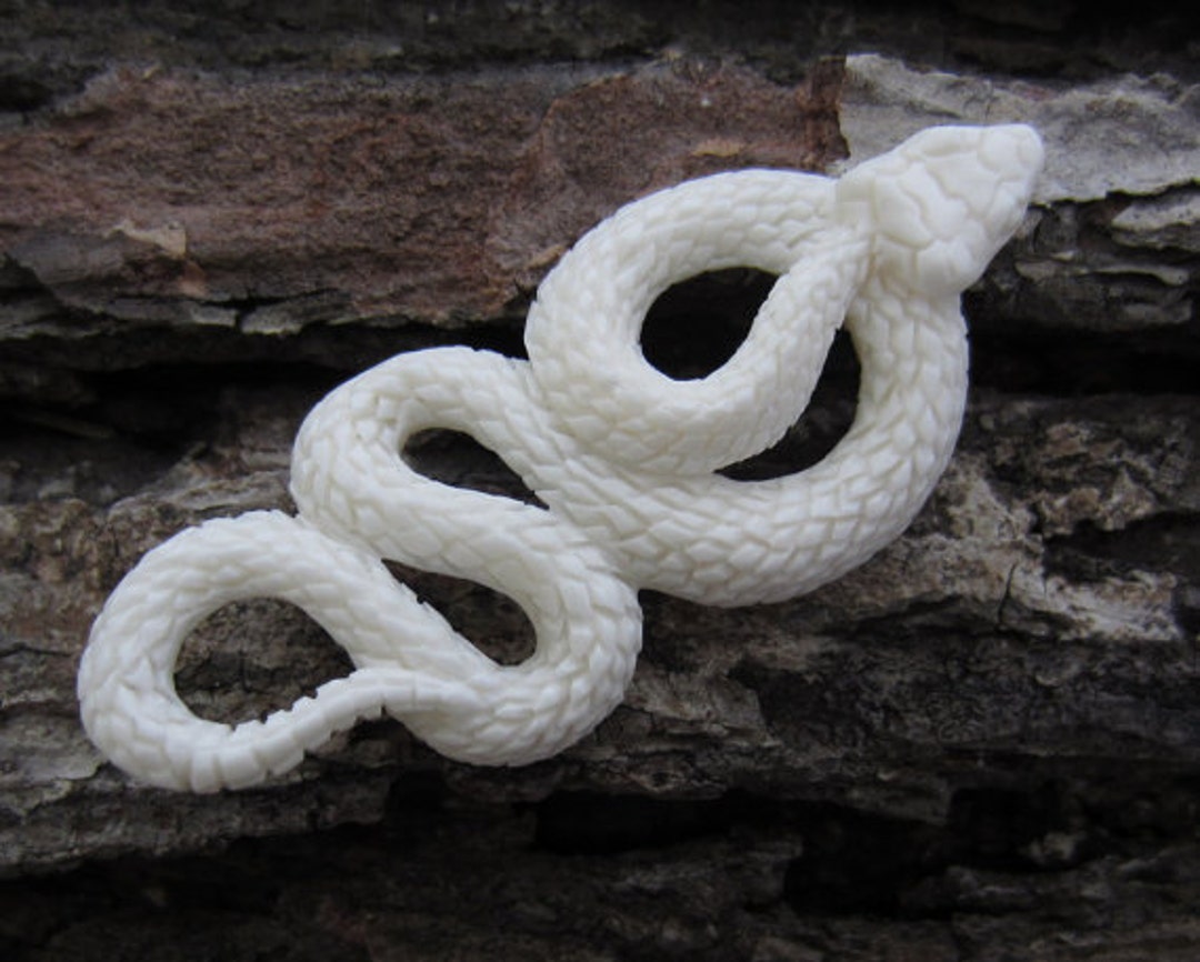 Hand Carved Rattle Snake, Bone Carving, Jewelry Making Supplies B6142 ...