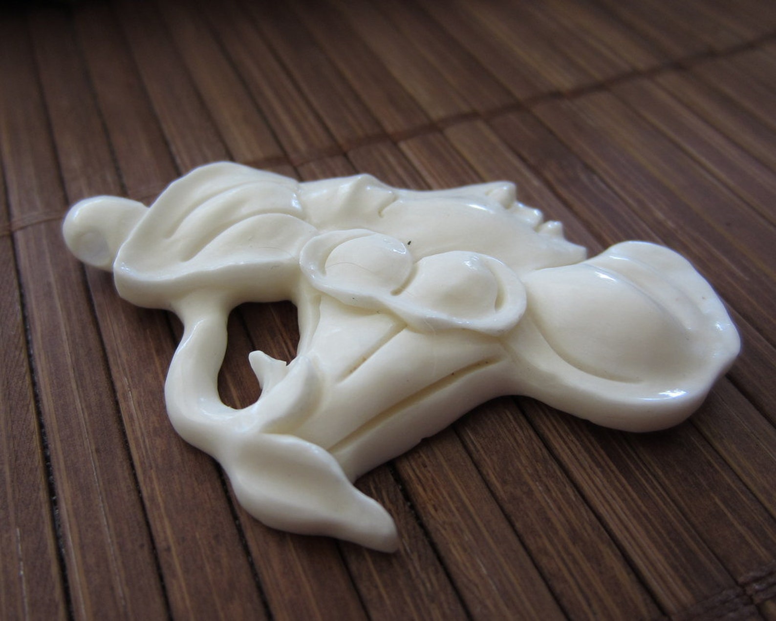 Beautiful Carved Bone Mayan Tribe Pendant Bead Bone Bead - Etsy