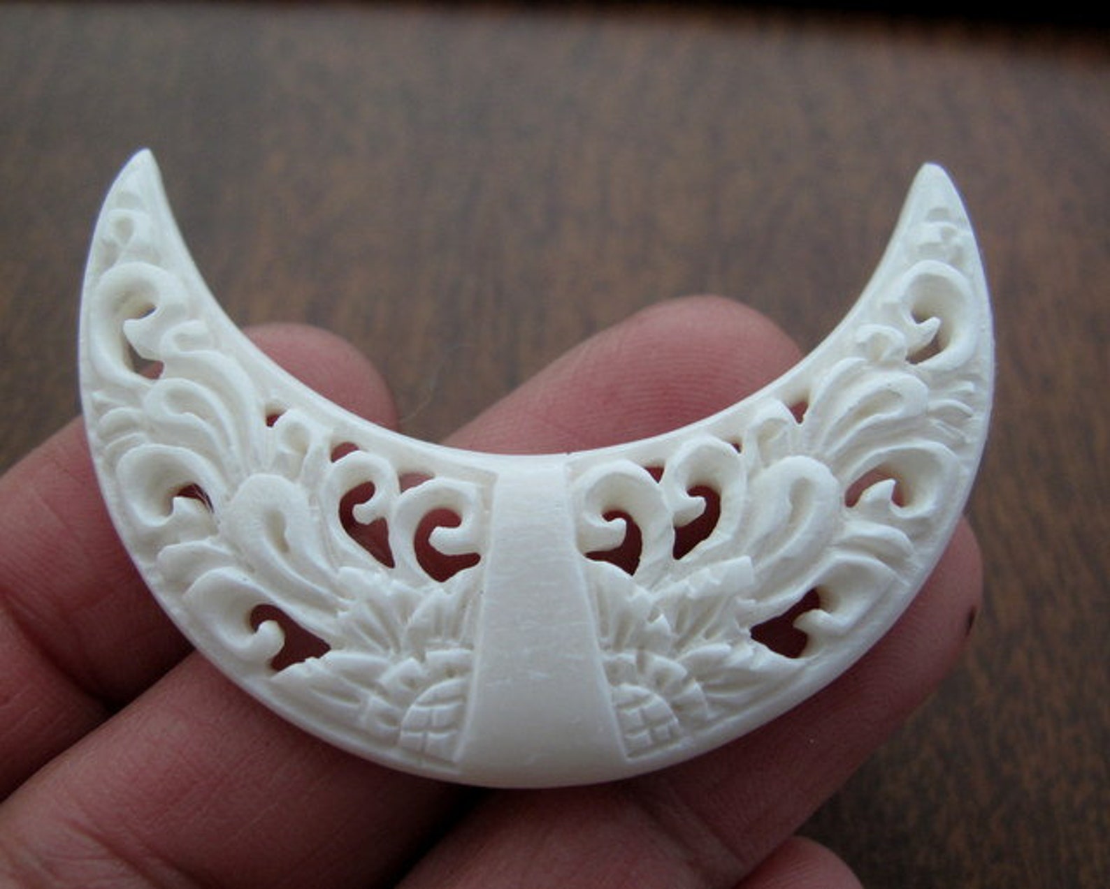 Large Engraved Crescent Flat Back Carved Half Moon Jewelry - Etsy