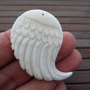 Carved Bone Wing Double Sided, 41mmx28mm, Jewelry Making Supplies B5023 ...