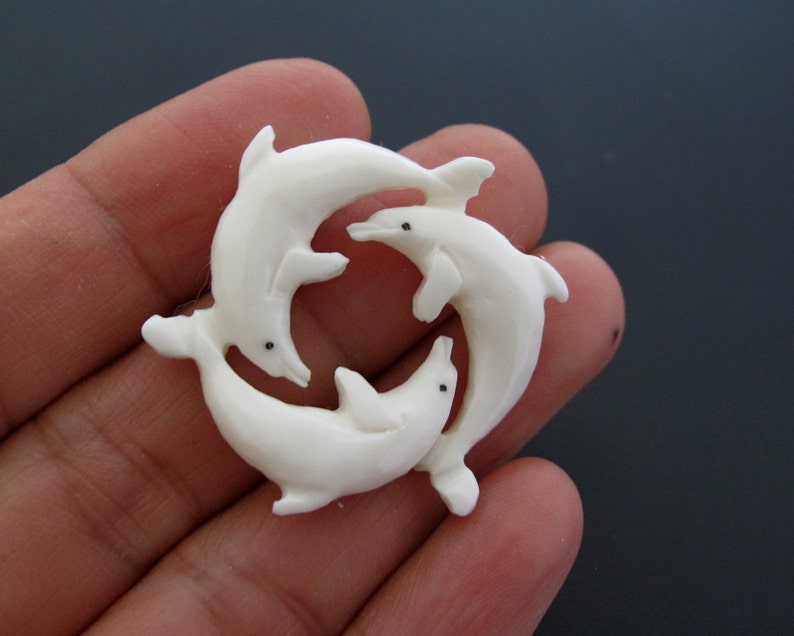 Adorable Three Dolphin Pendant, Ox Bone Carving, Jewelry Making ...