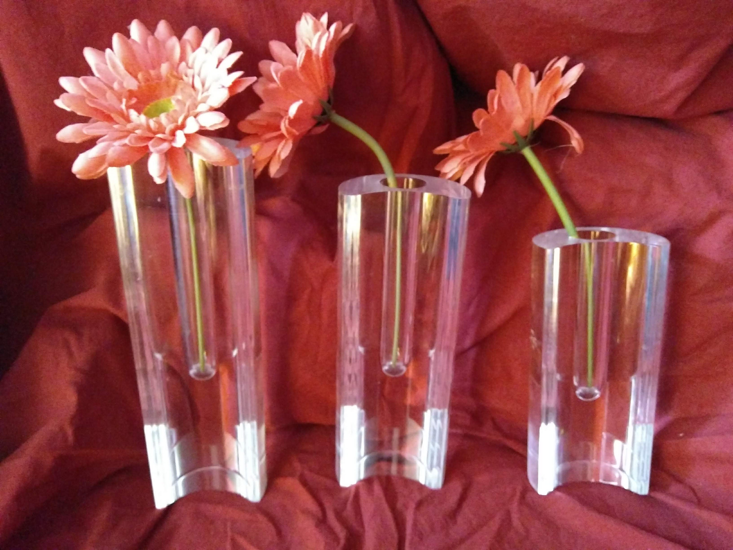 Set of 3 Graduated Lucite Vases MCM Italian Acrylic Guzzini Vintage ...