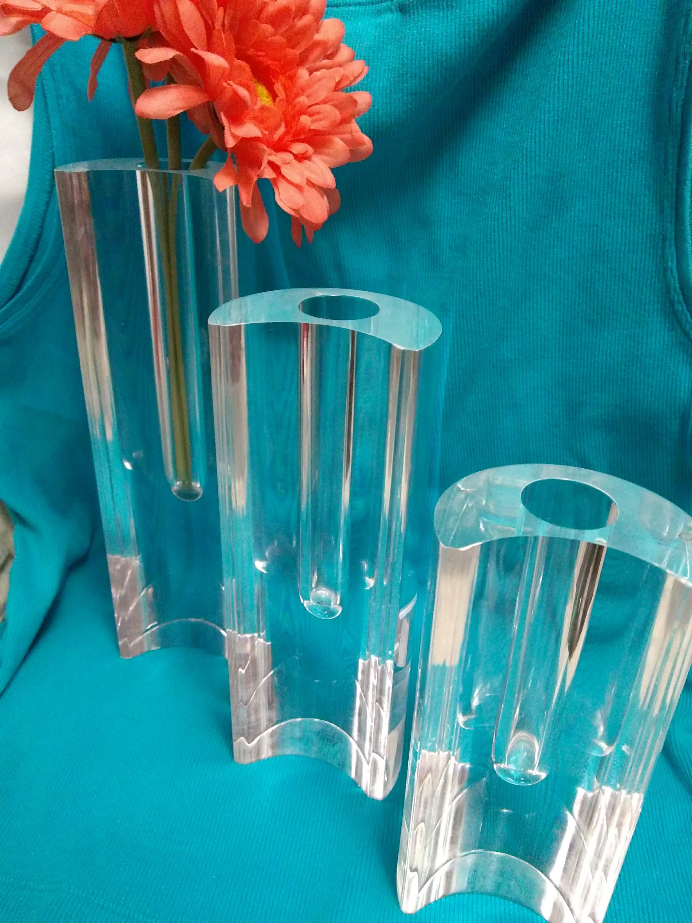 Set of 3 Graduated Lucite Vases MCM Italian Acrylic Guzzini Vintage ...