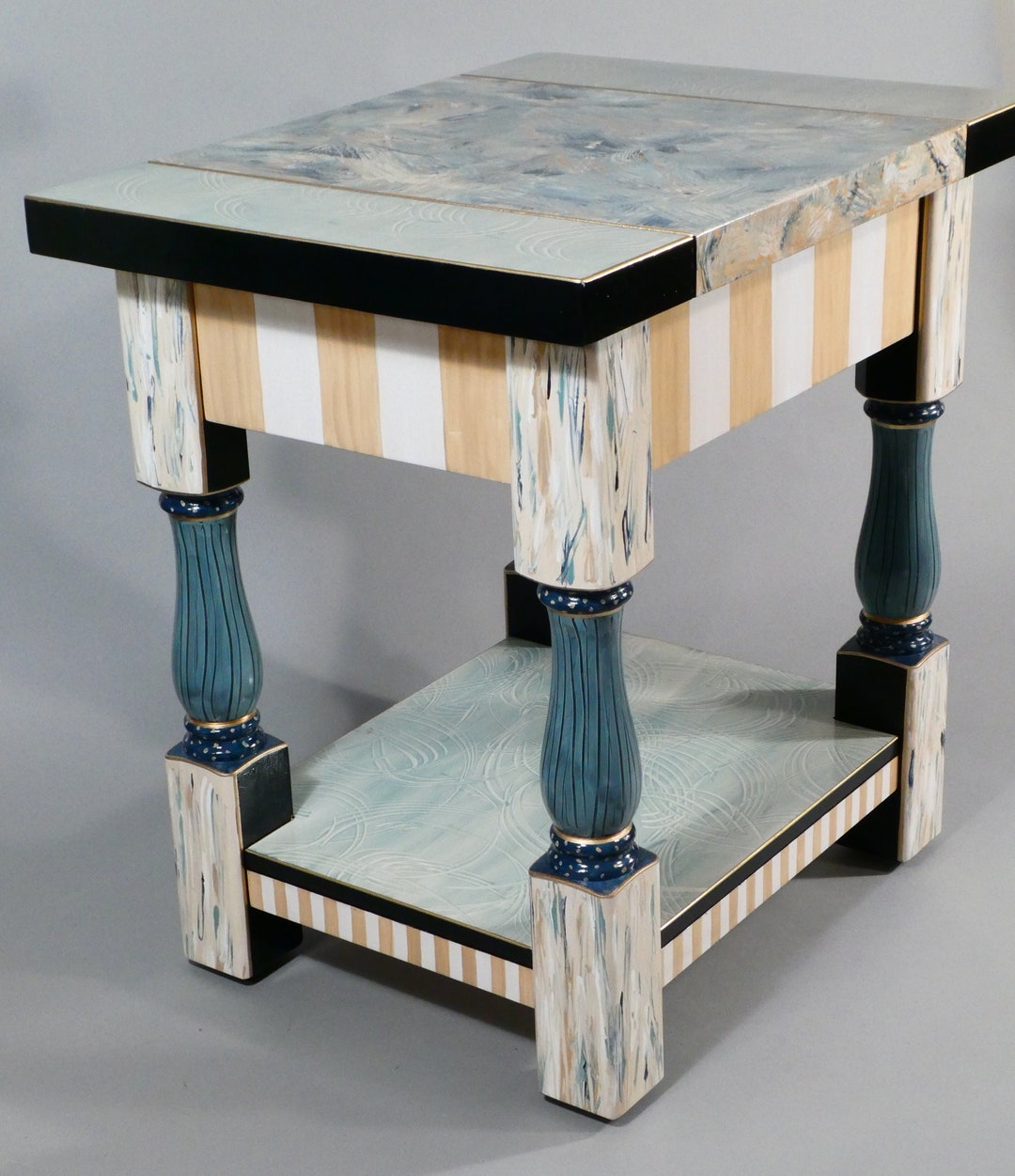 G || Turned Leg End Table W-shelf | Hand-painted | 24x20x25h | as Shown ...