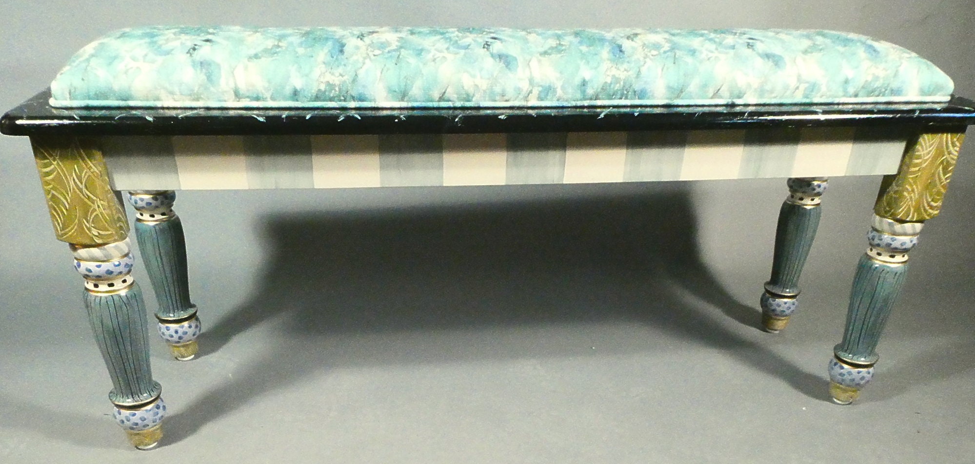 G Long Bench W-turned Legs Upholstered/hand-painted - Etsy