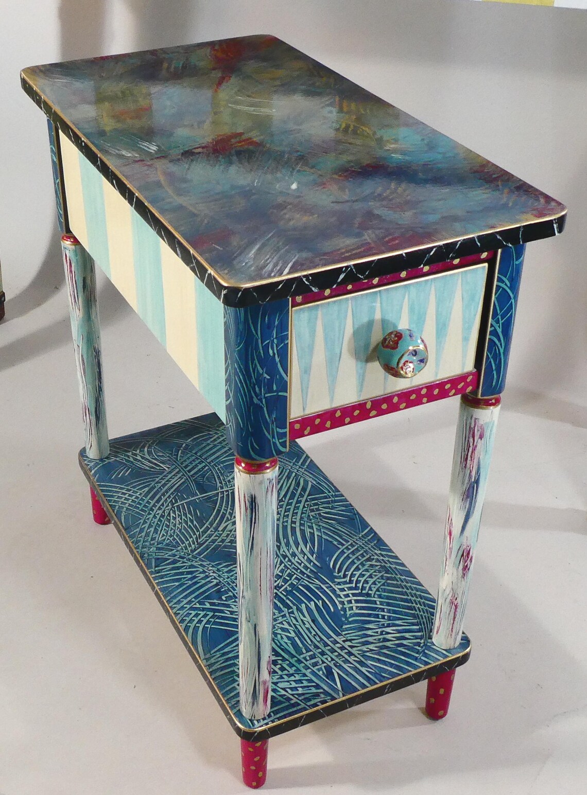 G || Round Leg Side Table/lamp Table/end Table/side Table W-shelf and ...