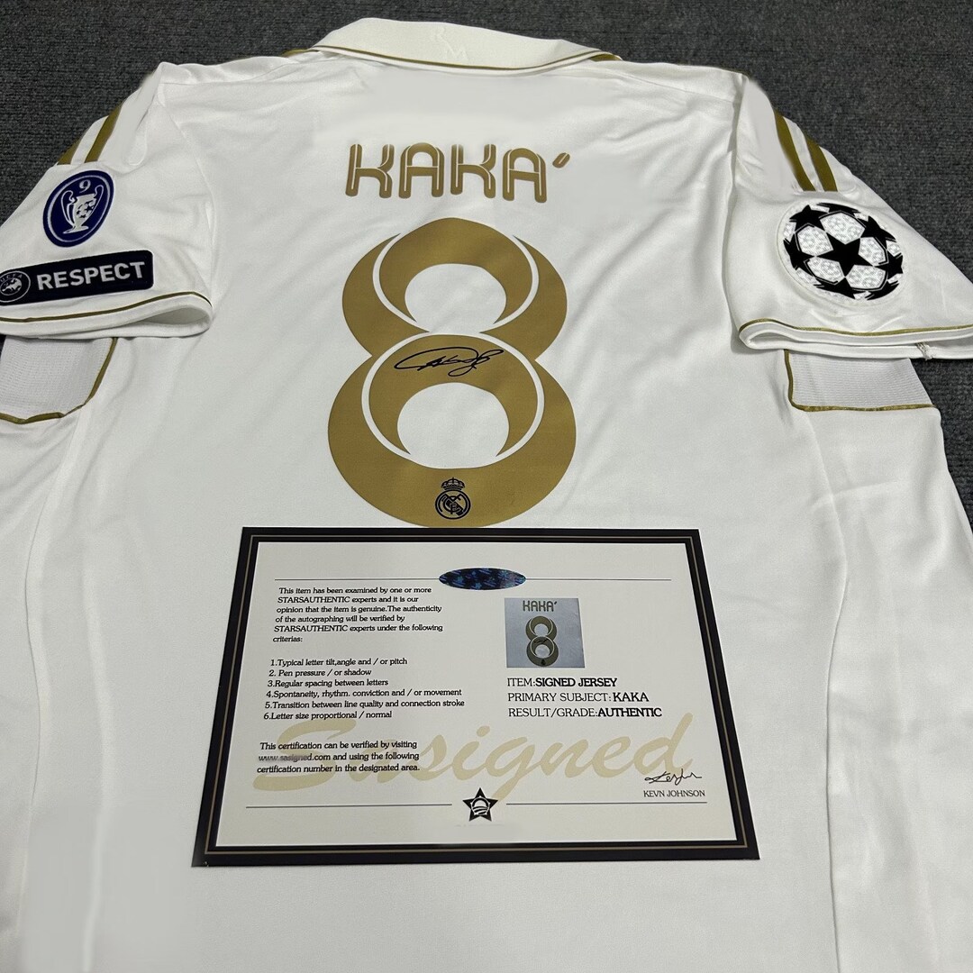 SIGNATURE Kaka Kaká SIGNED Real Madrid Home 11/12 Signature Shirt ...