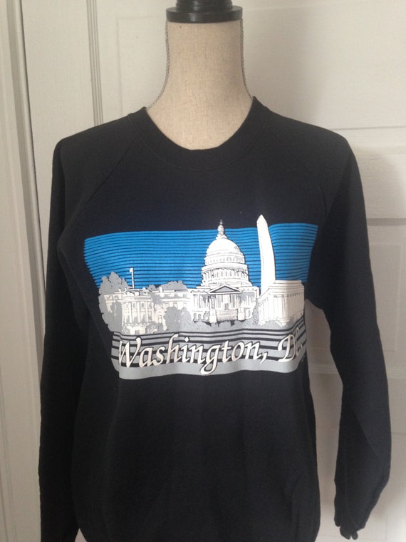 SALE 30% OFF- Vintage Washington DC Sweatshirt - Gem