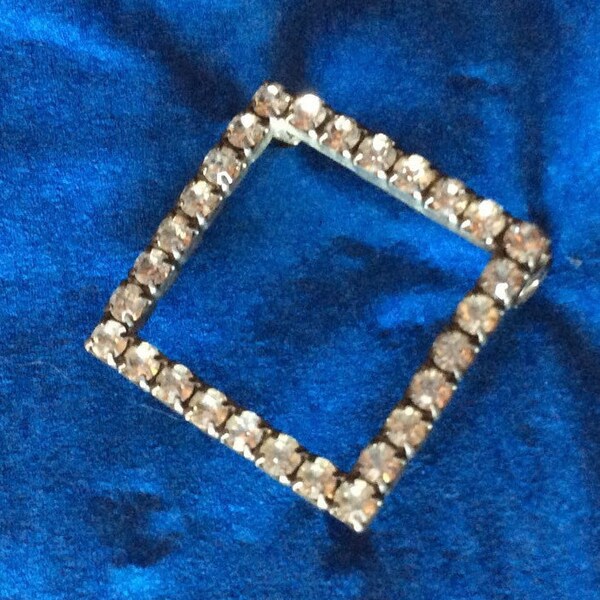 Square Brooch - Etsy