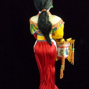 Gorgeous Alluring Blue Eyed Geisha Doll Figurine Holding a Chinese ...