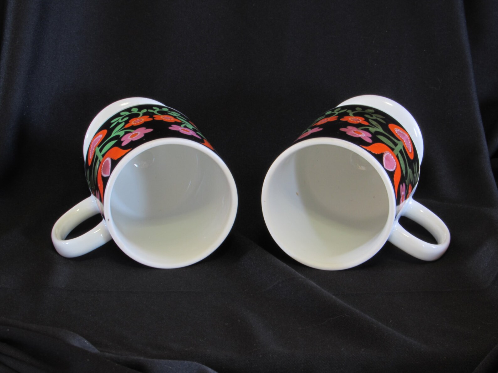 Super 70s Colorful Retro Coffee Mugs Pair | Etsy