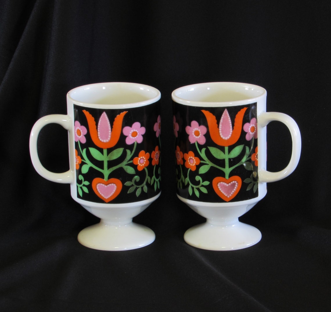 Super 70s Colorful Retro Coffee Mugs Pair | Etsy