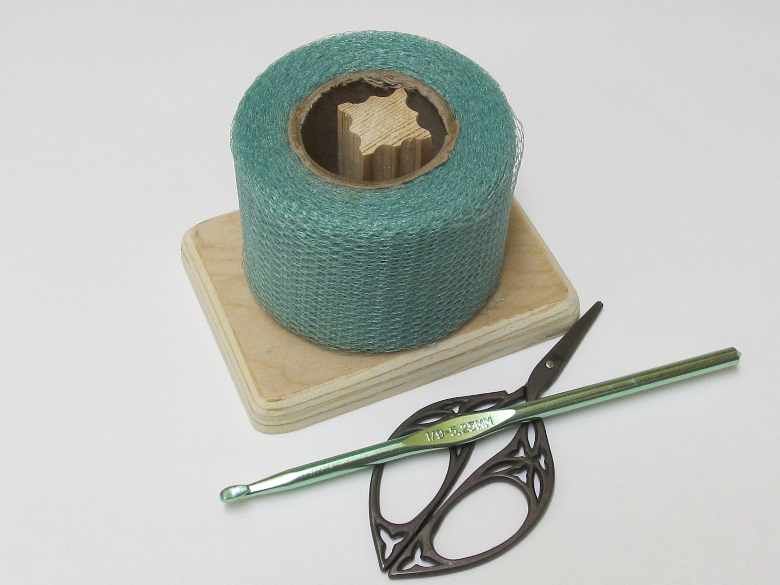 Sage Green Nylon Net Spool - 40 Yards Long - 2 Inch Strip - Scrubbie ...