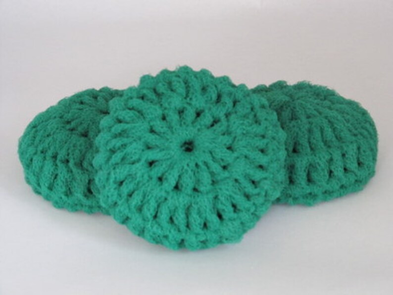Emerald Green Dish Scrubbies Crocheted of Nylon Net | Etsy
