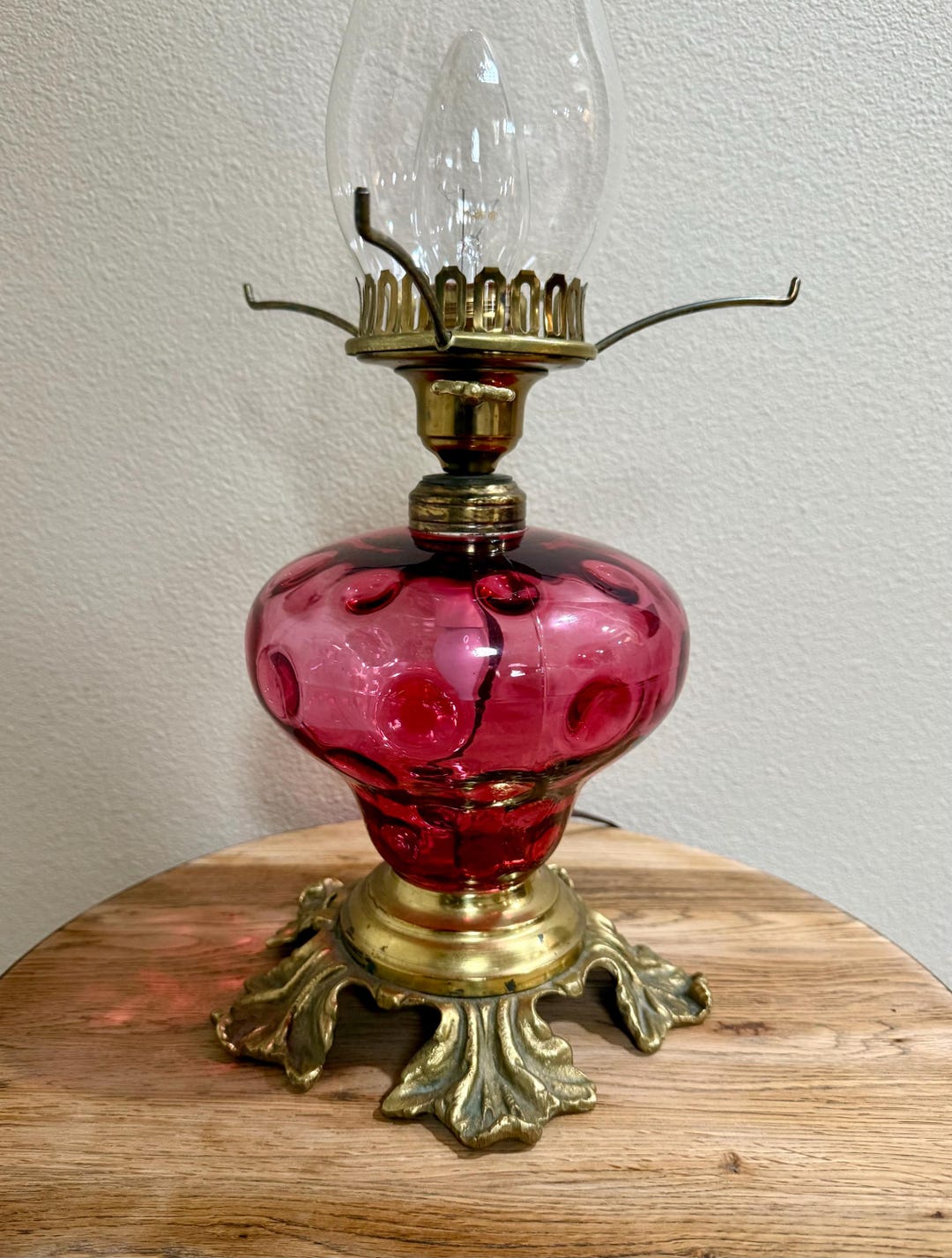 Vintage GWTW Fenton Cranberry Coin Glass Lamp With Light in Base, 20 ...