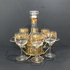 Vintage Culver Valencia Decanter With Stopper 6 Wine Glasses and a Gold ...
