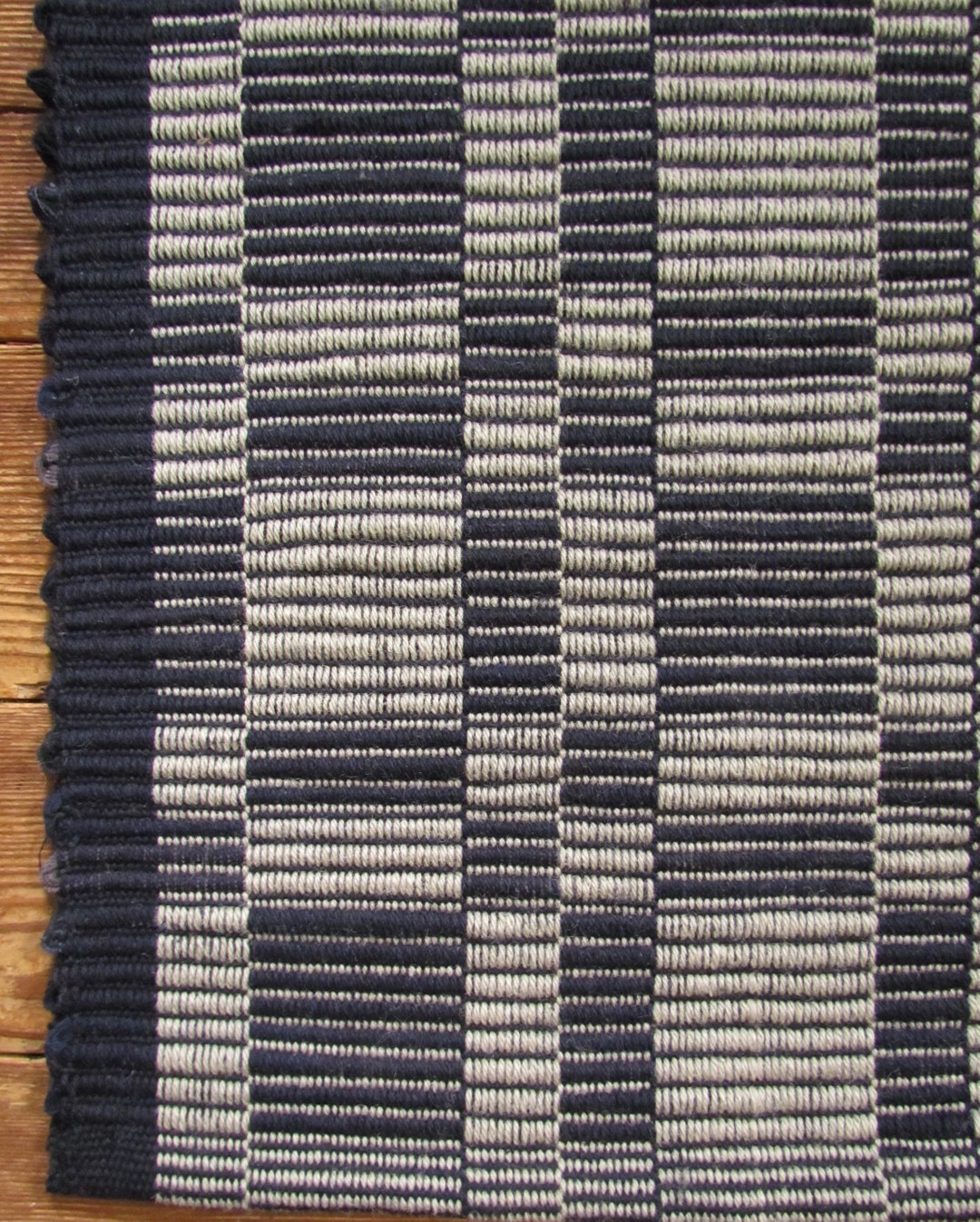 Handwoven Rag Rug 321/2" X 55" Navy Blue Taupe Traditional Craft ...