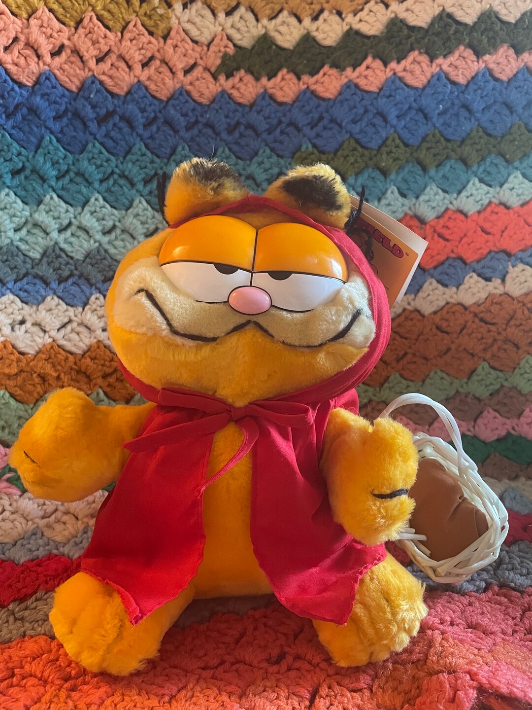 Little Red Riding Hood Furry Tales Garfield Plush With Tags Dakin 1981 ...
