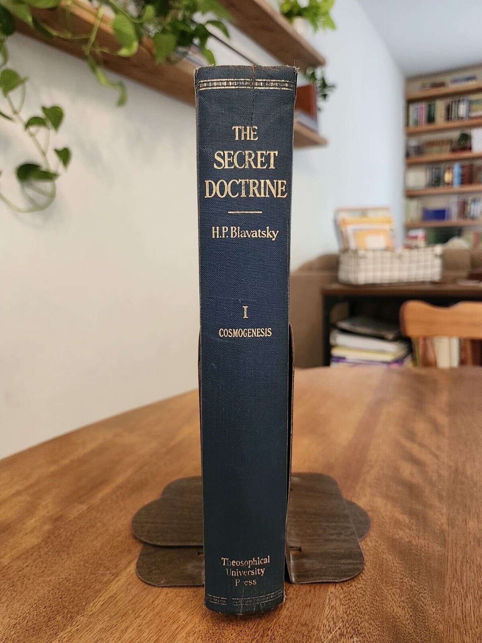 The Secret Doctrine the Synthesis of Science Religion Philosophy H. P ...