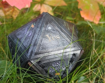 D20 Magic 8 Ball - Etsy UK
