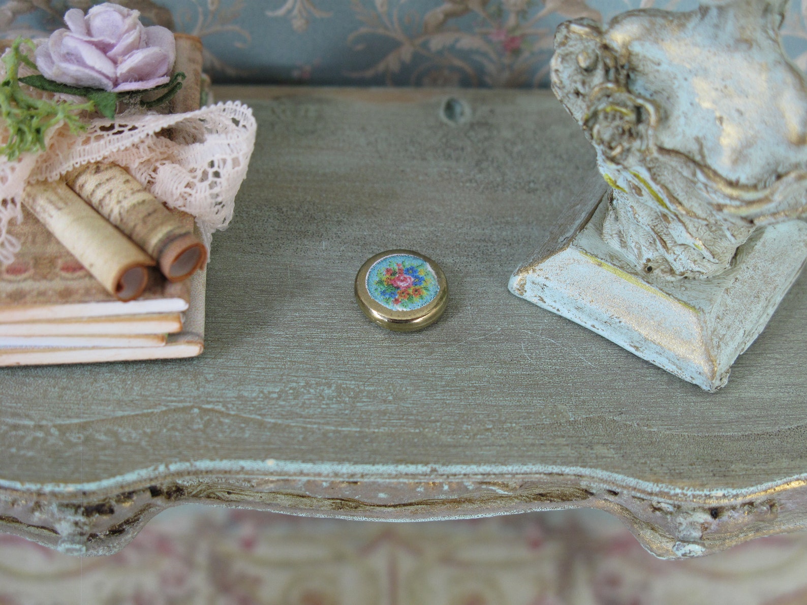 Miniature Collection Tiny Boxes Lady. Romantic Round Cans - Etsy