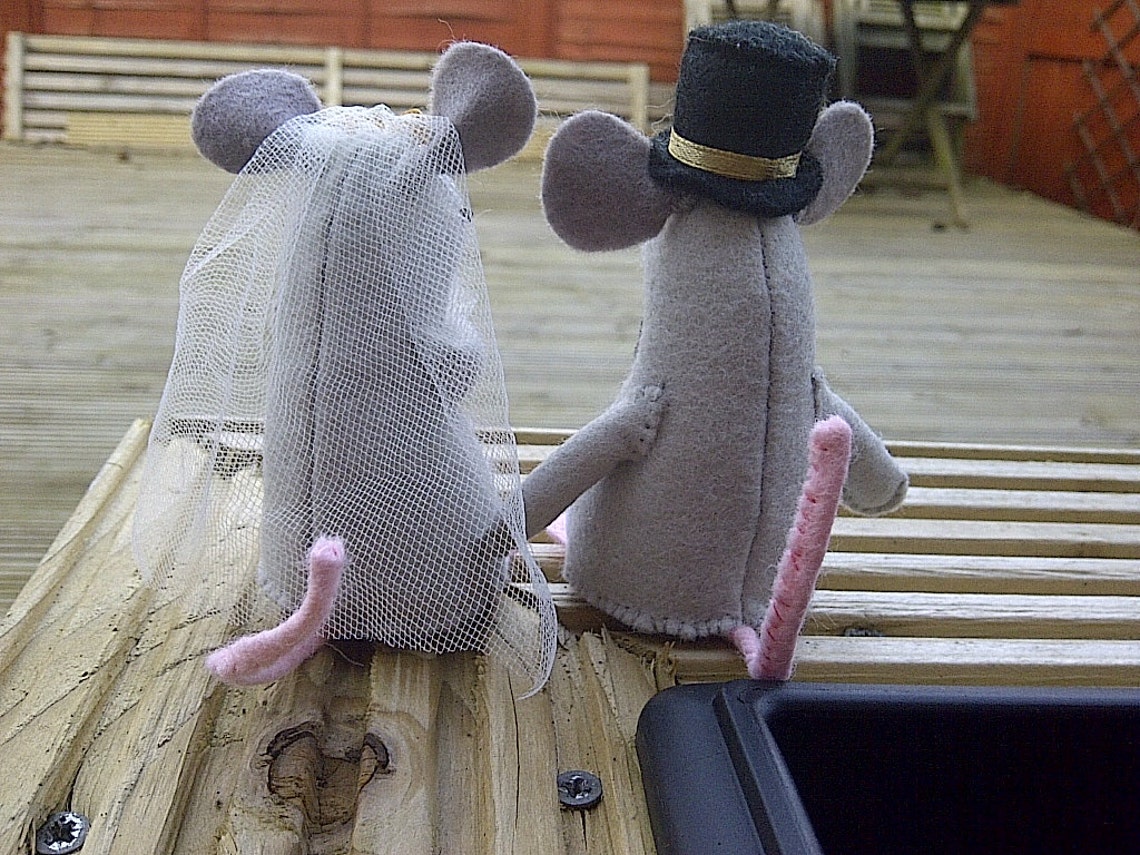Handmade Mice Wedding Cake Cheese Topper Felt Made to Order - Etsy
