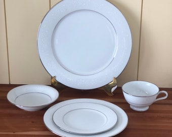 8 Place Settings | Etsy