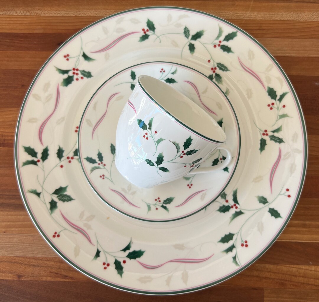 Christopher Stuart Holiday Splendor 6-3 Piece Place Settings - Etsy