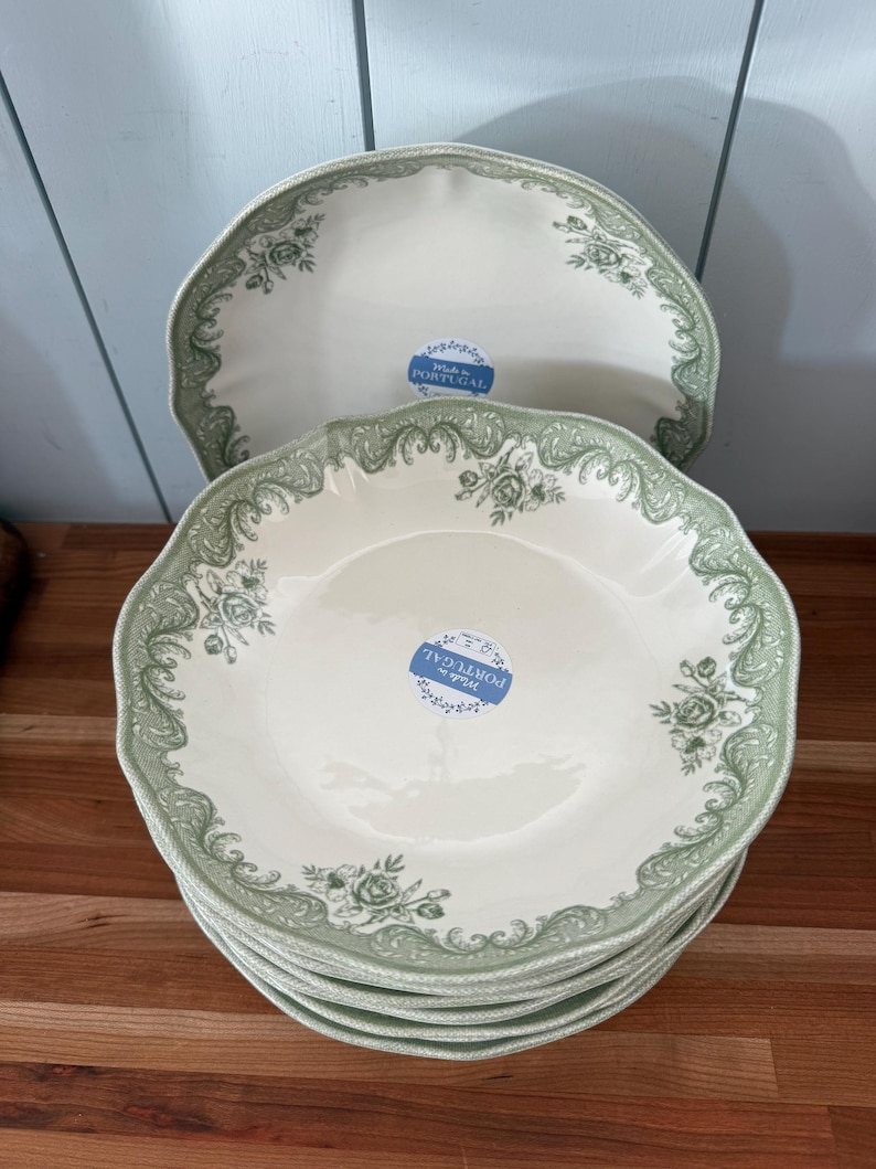 Matceramica Green Floral Bowls ( Sold in Sets of 4) 2 Sets Available - Etsy