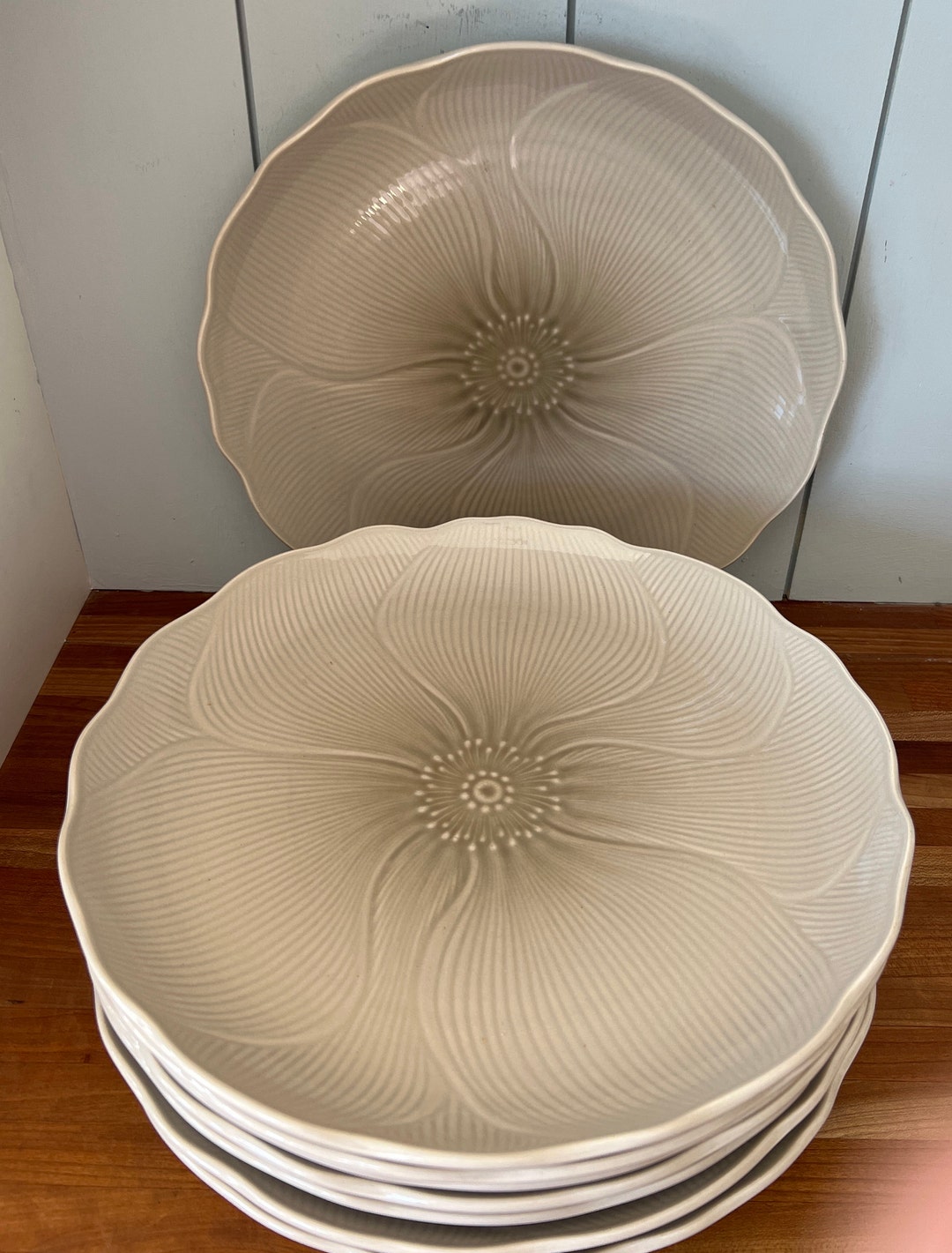 Mikasa Spring Iris Dinner Plates ( Sold in Sets of Four) - Etsy