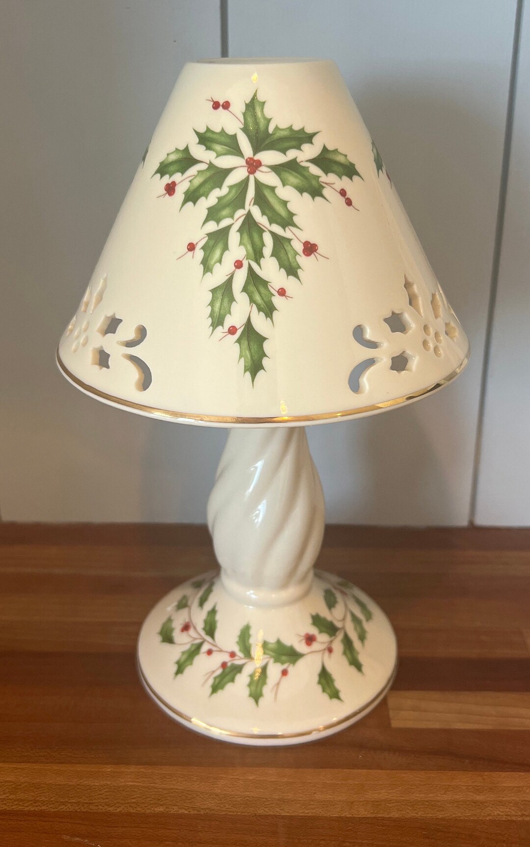 Lenox Holiday Candle Lampnull