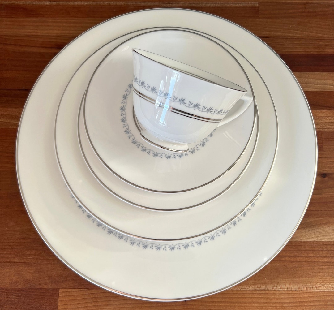 Royal Doulton Tiara Bone China Place Settings ( 12 Available) - Etsy
