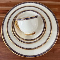 1 LENOX 5 Piece Place Setting in the Orleans Pattern, USA - Etsy